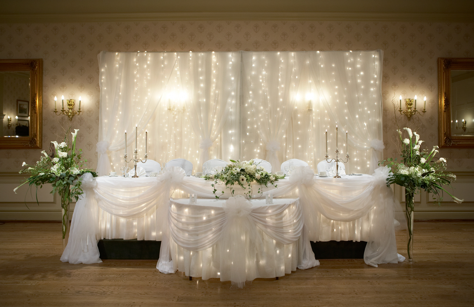 24+ Inspiration Image of Wedding Head Table Decor - denchaihosp.com